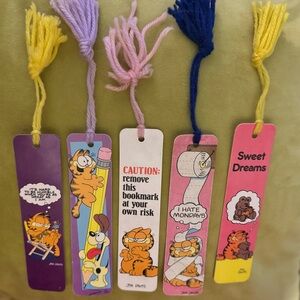 Garfield | Other | Lot Of 5 Vintage Garfield Cartoon Bookmarks Early 8s ...